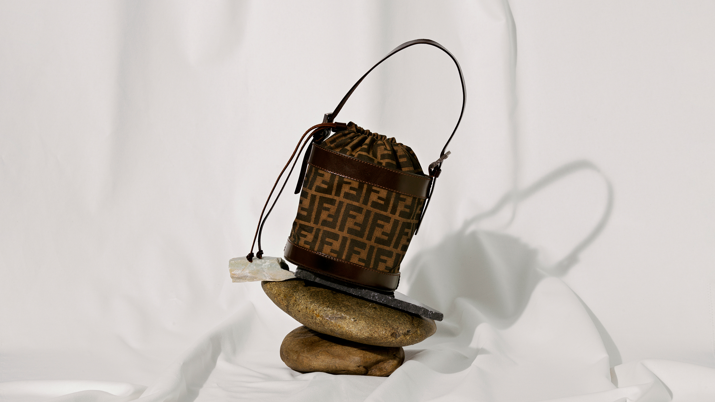 ALLU Visual Identity | o-flat inc.